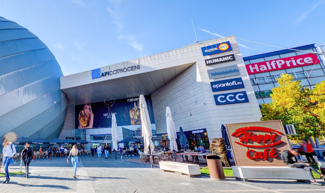 10 mall-uri din București unde poți face shopping în magazine de top